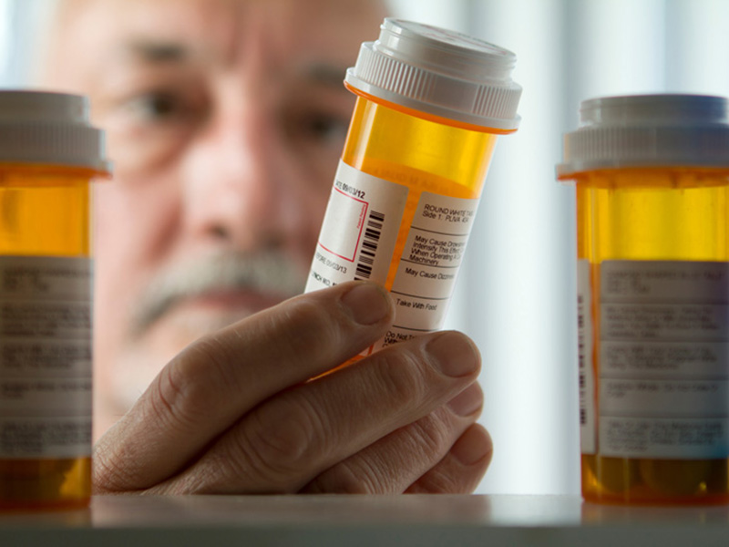 Dangers of Using Expired Prescriptions - Health Risks
